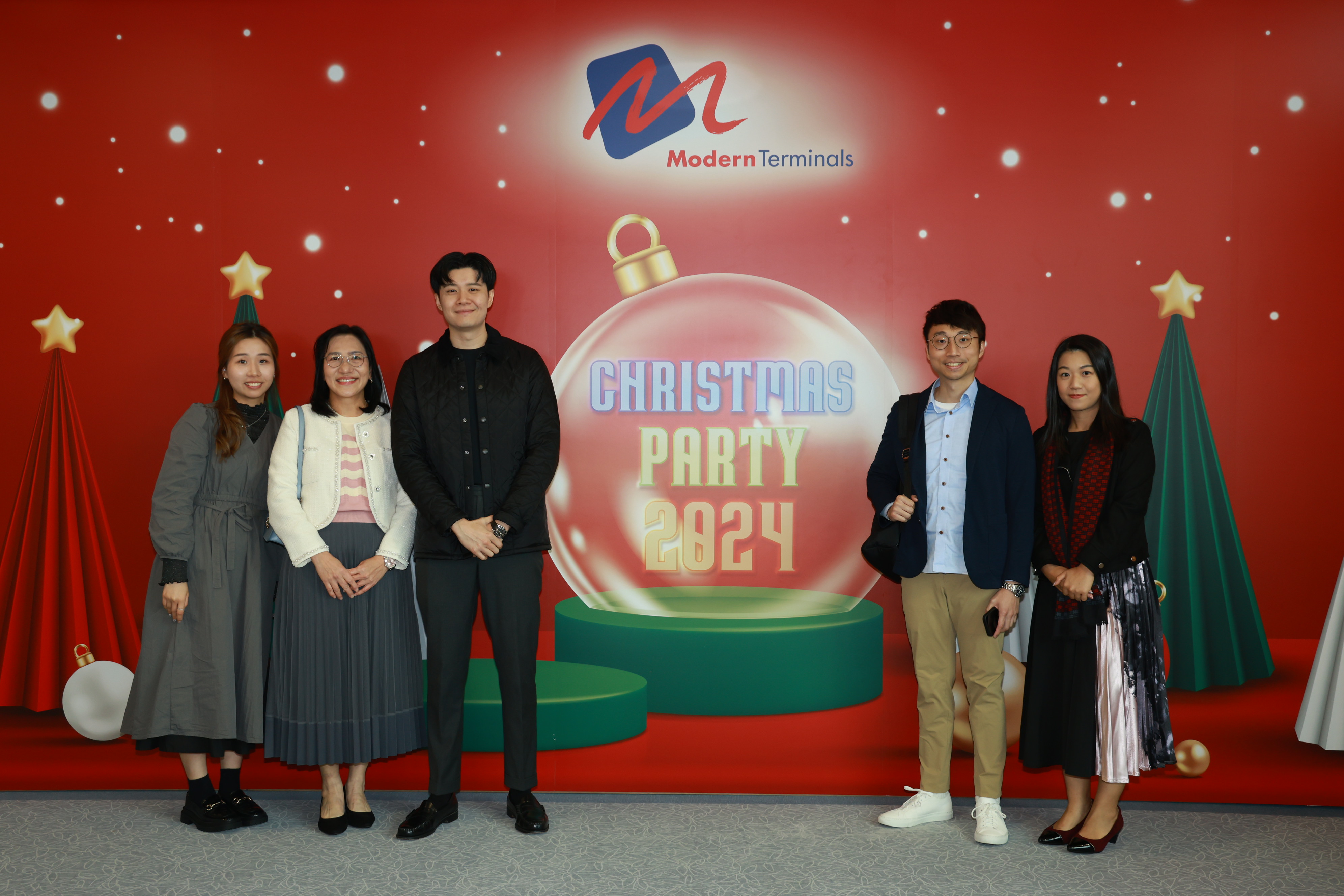 Photo Taking Time : 1230 - 1300 hrs