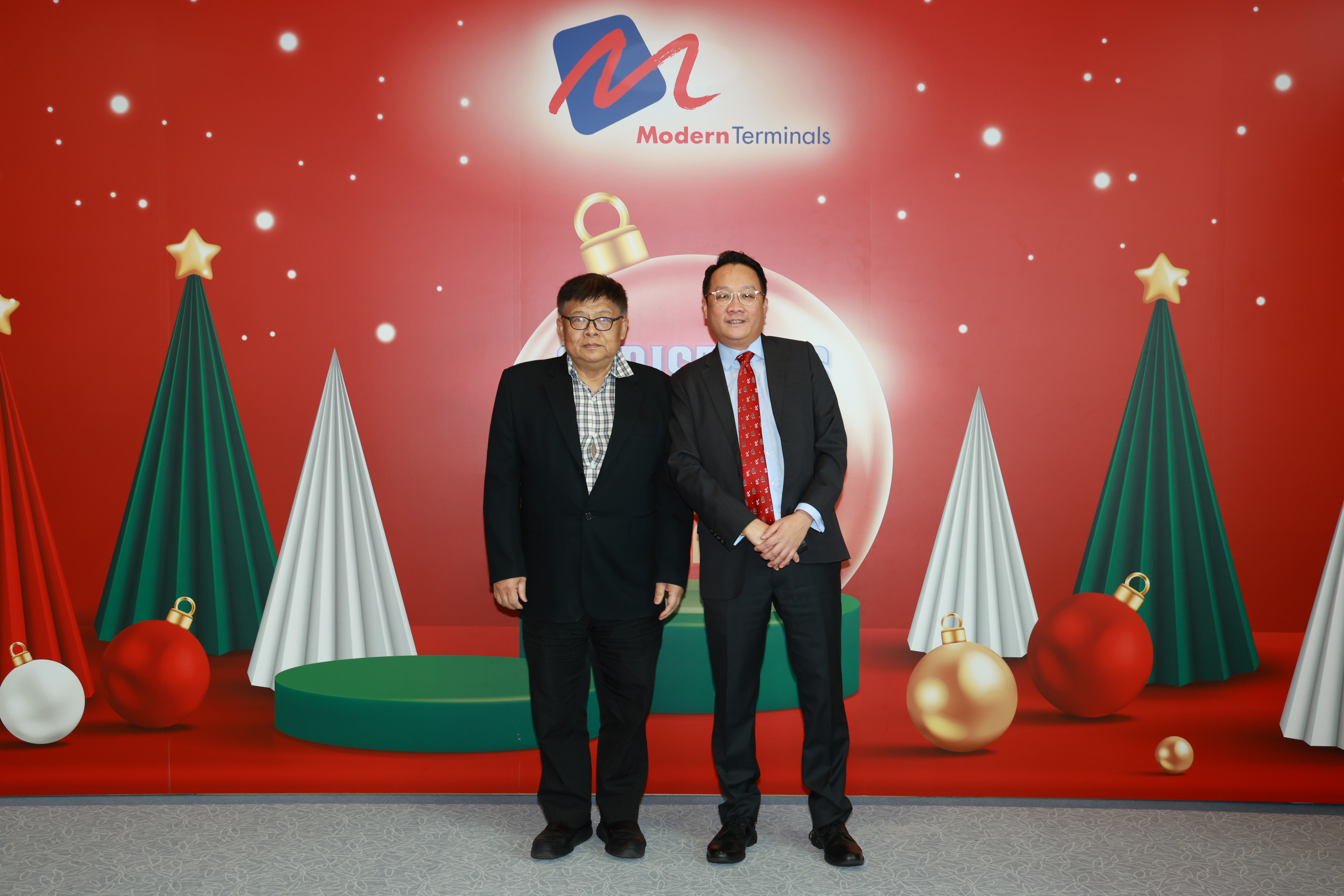 Photo Taking Time : 1230 - 1300 hrs