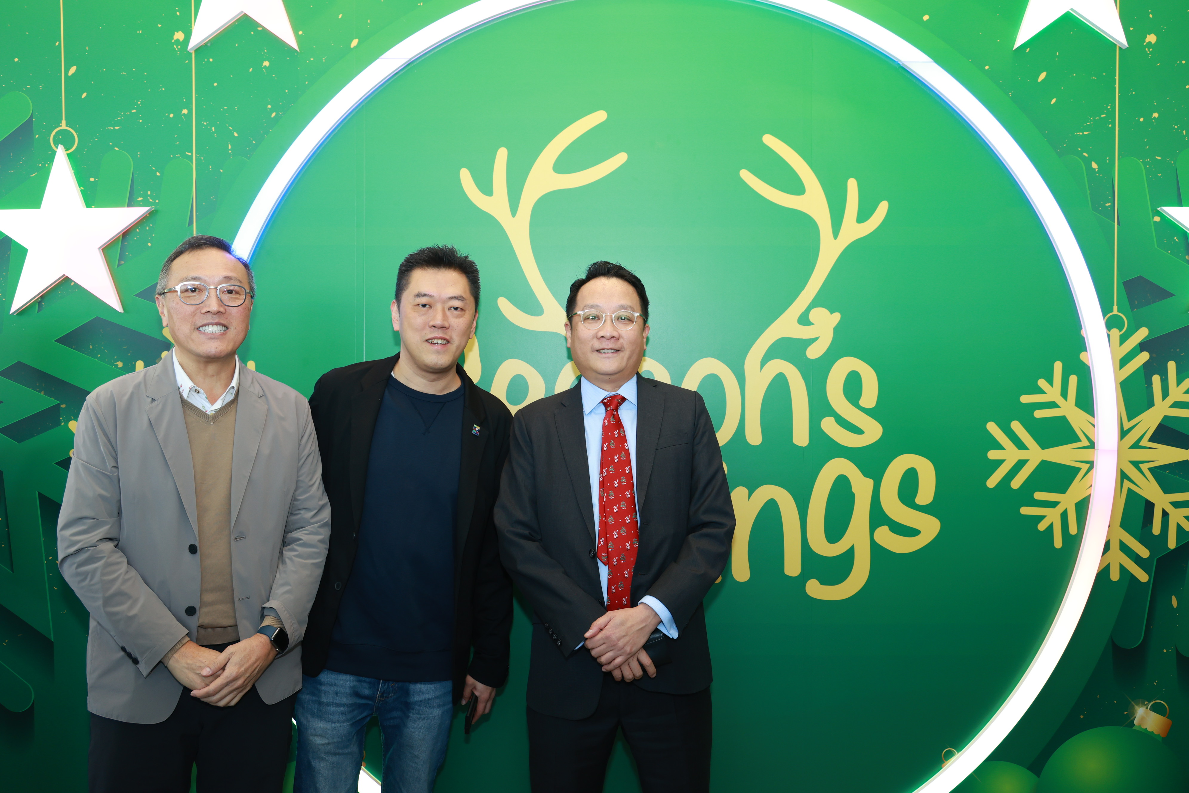 Photo Taking Time : 1230 - 1300 hrs