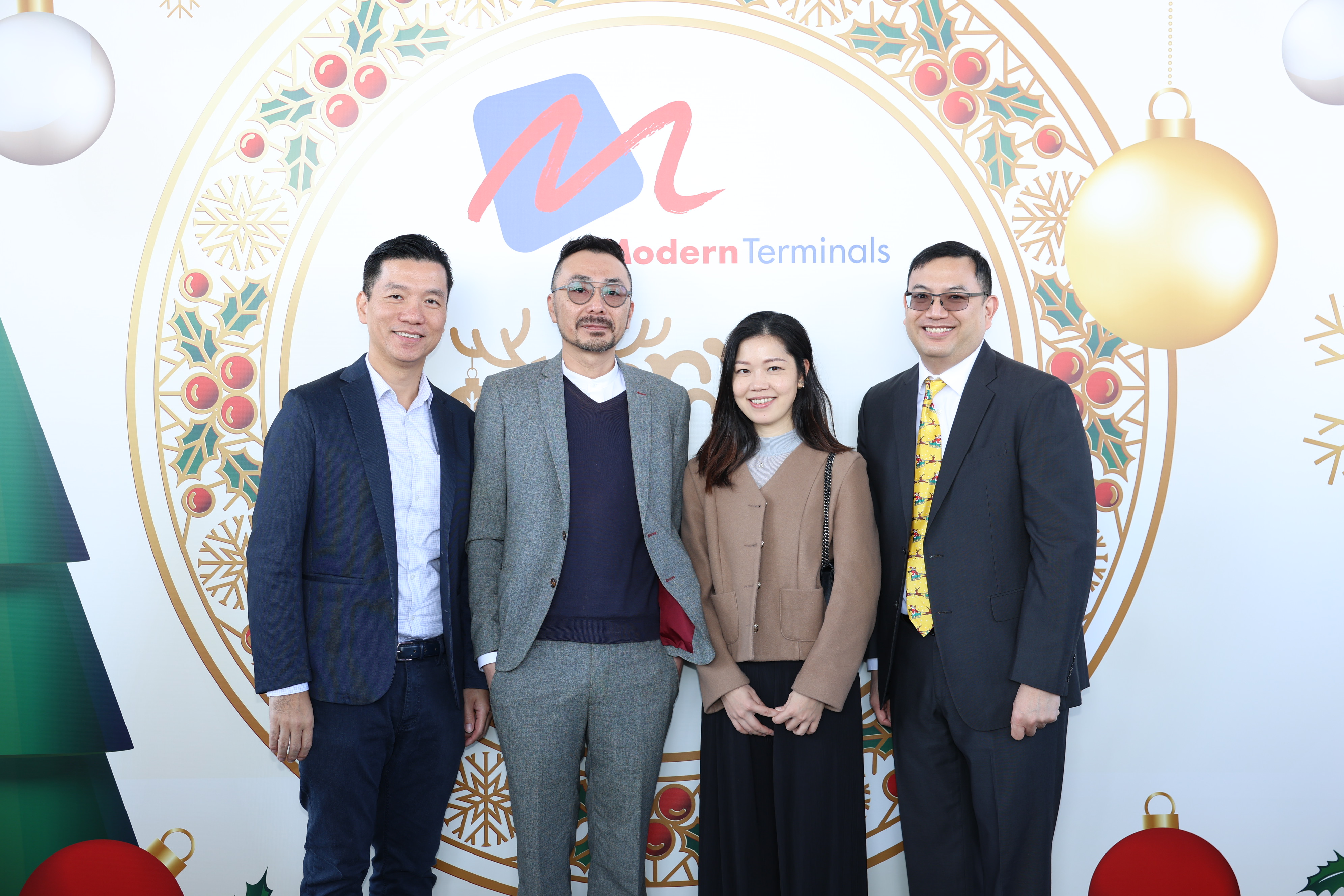 Photo Taking Time : 1230 - 1300 hrs