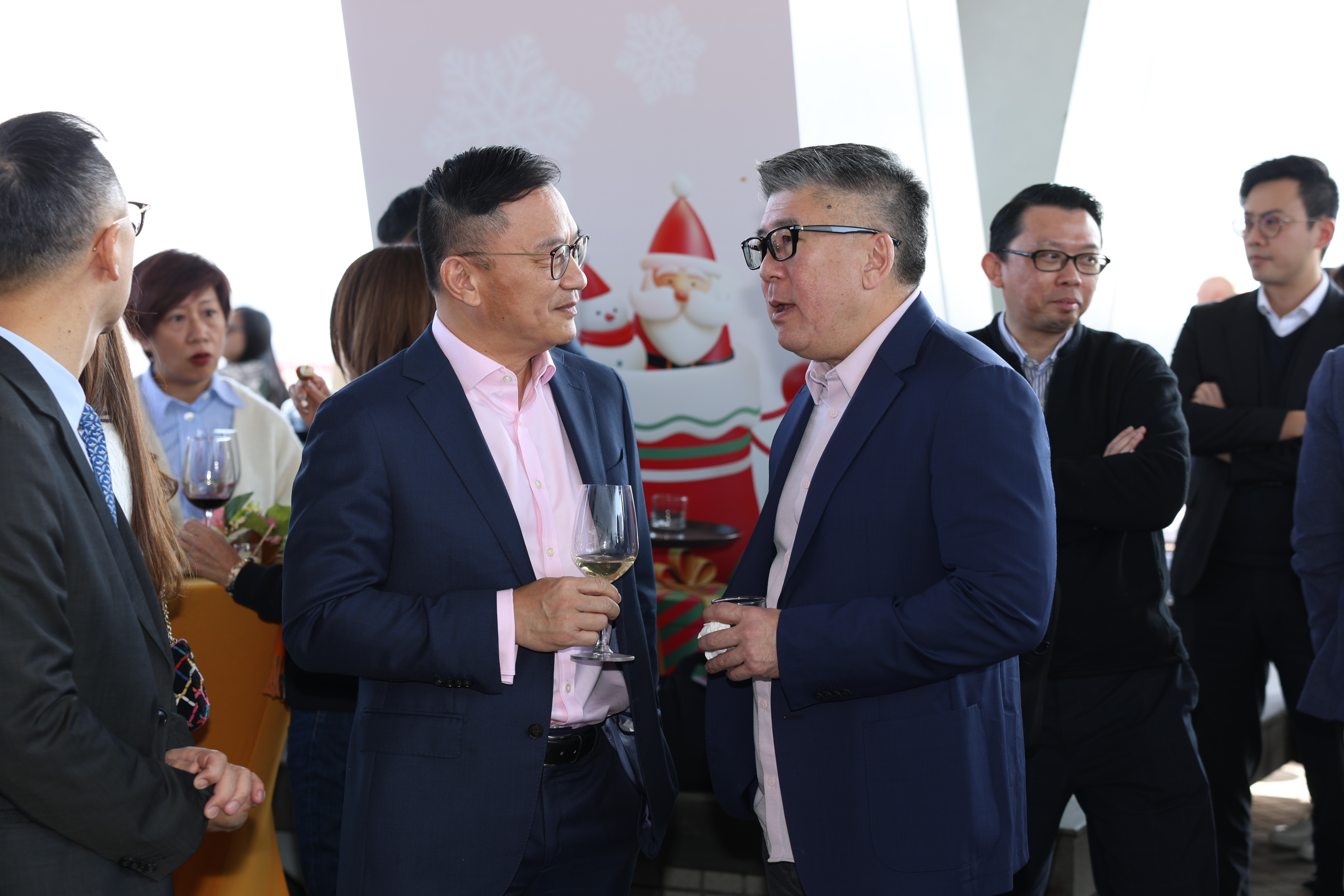 Photo Taking Time : 1300 - 1330 hrs